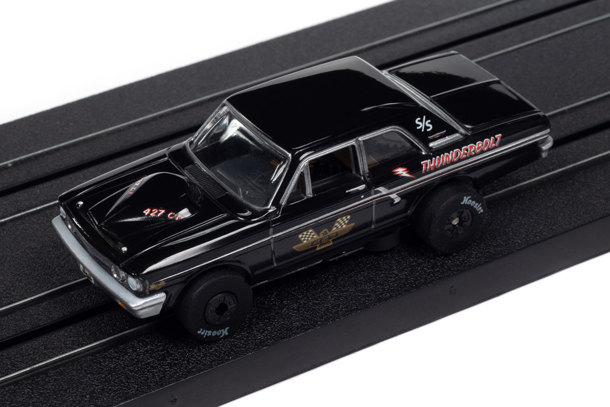 AutoWorld 1964 Ford Thunderbolt black 1/64